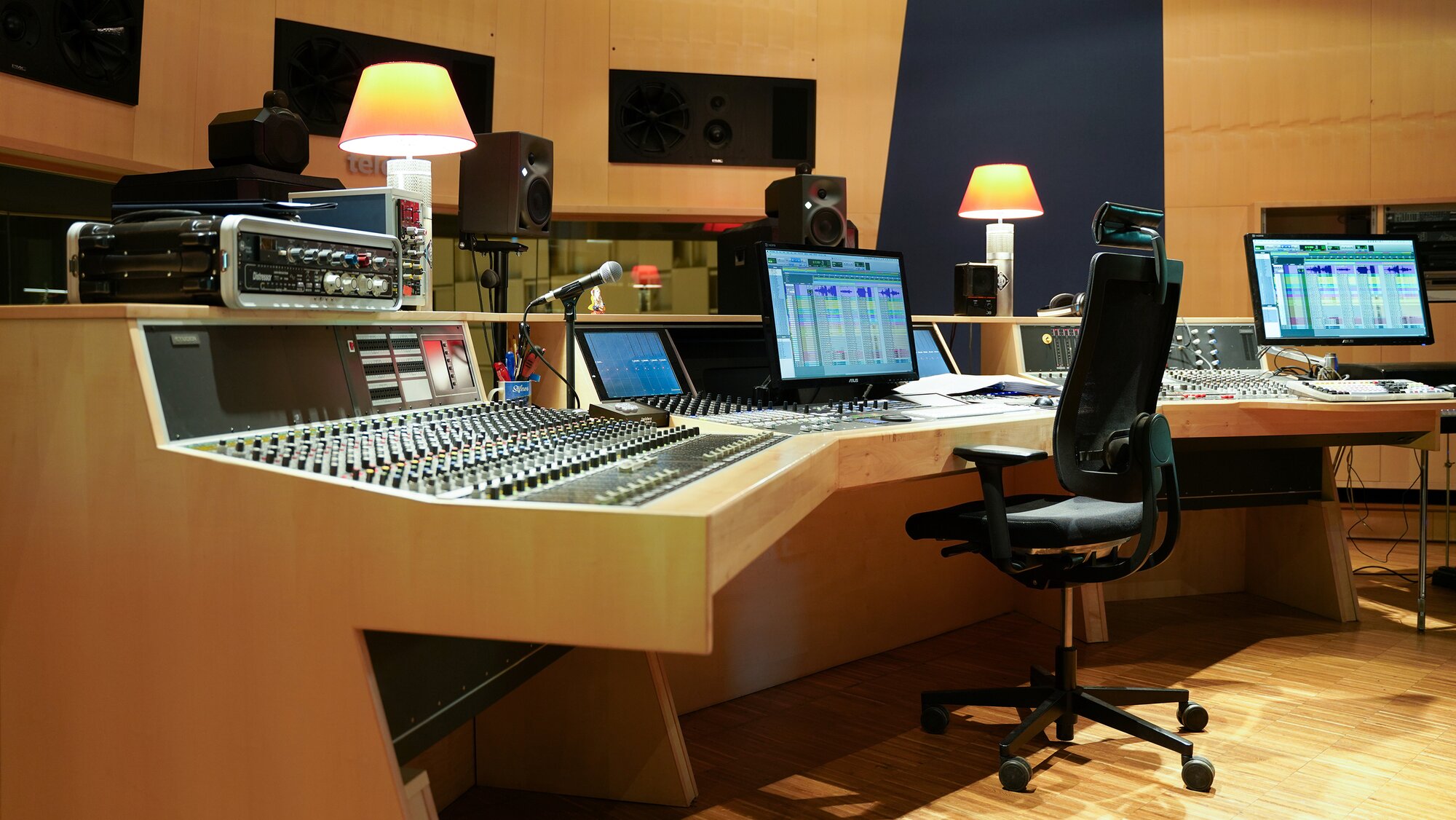 Orchestral Tools - Behind the Scenes at Teldex